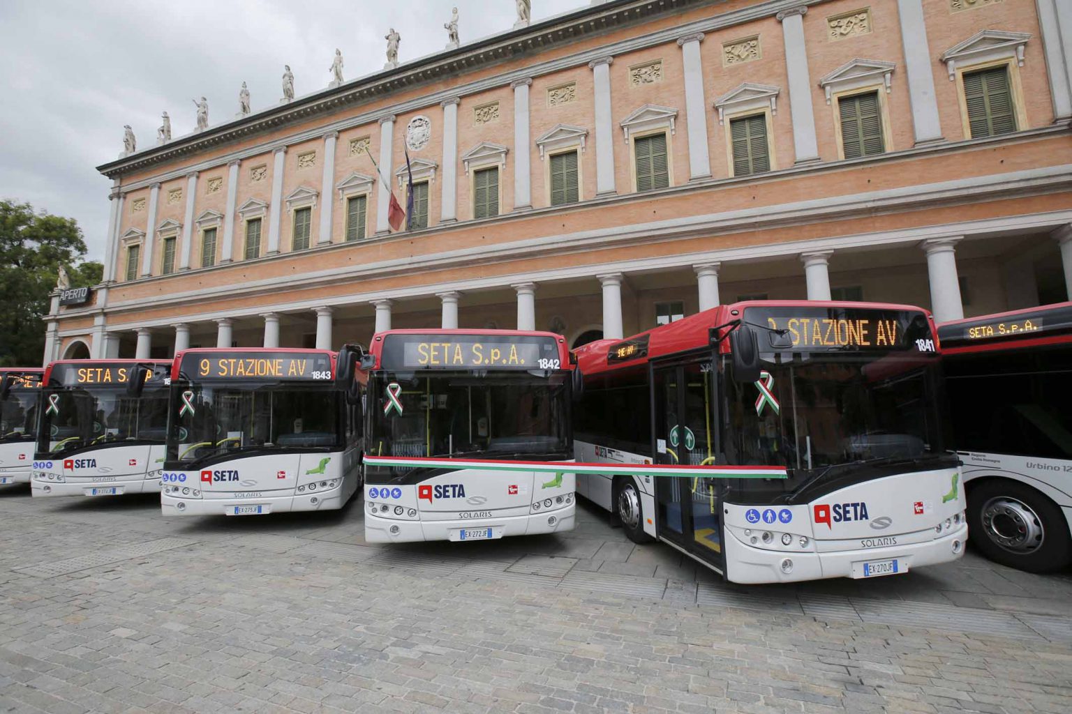 Seta tira le somme del 2016: 112 bus in più
