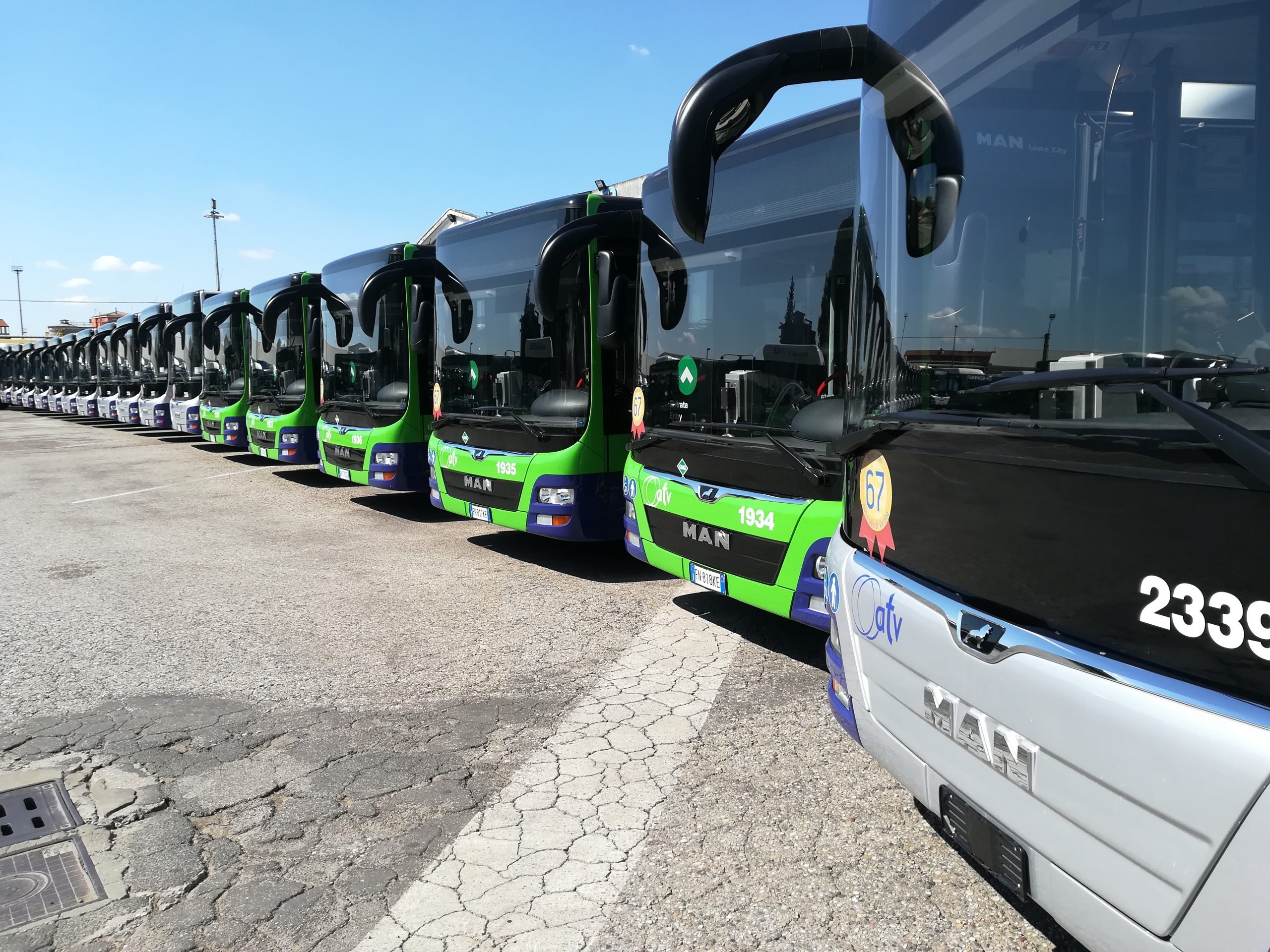Mercato bus Italia, un bel semestre: + 19 per cento. Vola il tpl ...