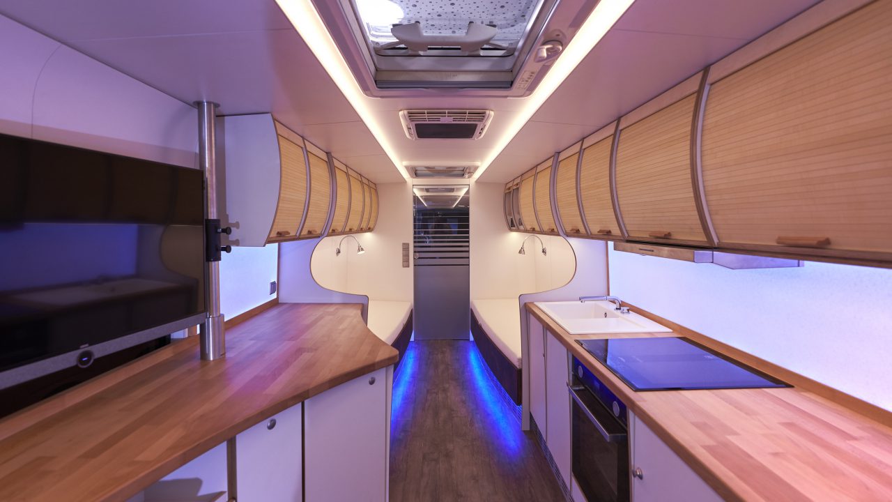 MAN Bus Modification: trasformazione di un Tourliner | AUTOBUS Web