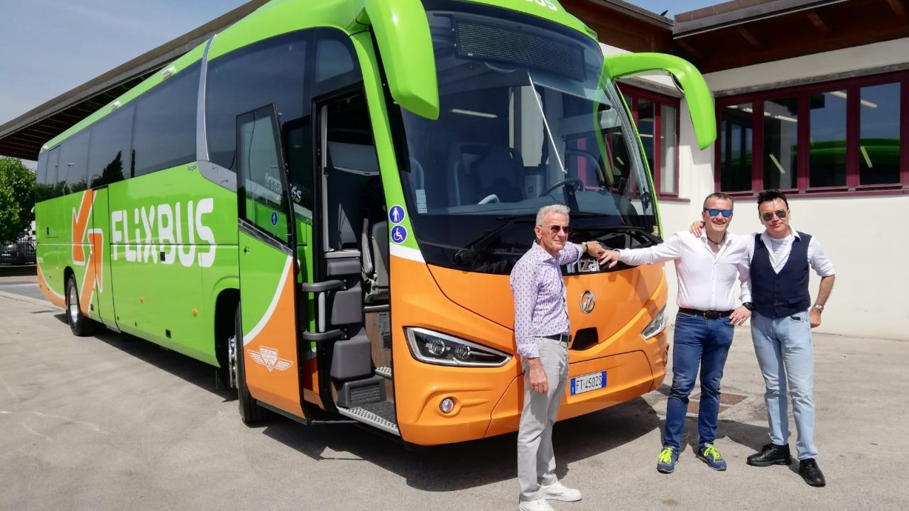 Airpullman, un Irizar vestito per Flixbus | Autobus Web