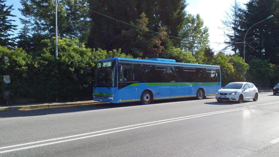 Nuovi bus per Asf, ecco il debutto in servizio | AUTOBUS Web - La ...