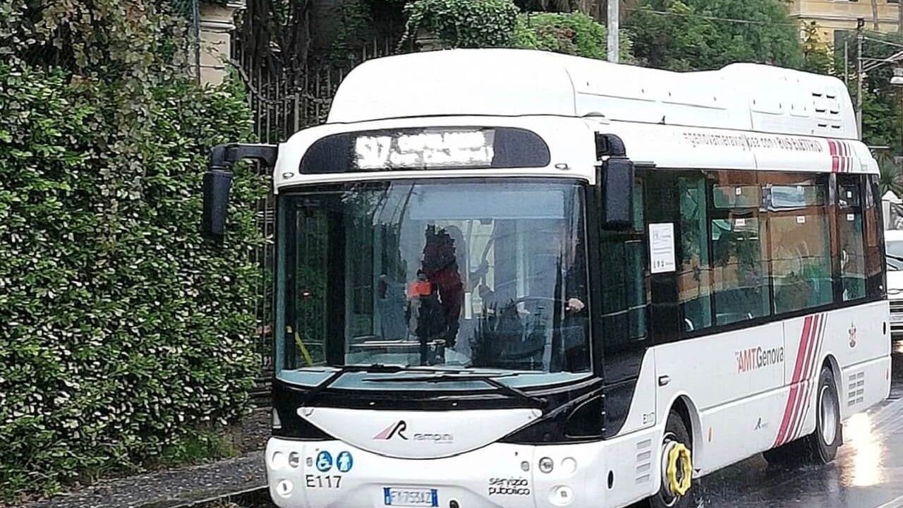Rampini a Genova, assegnato un nuovo lotto da 10 e-bus | AUTOBUS Web ...
