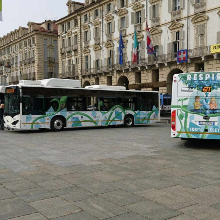 Altri 100 bus elettrici Byd verso Torino. Al via la fornitura Gtt ...