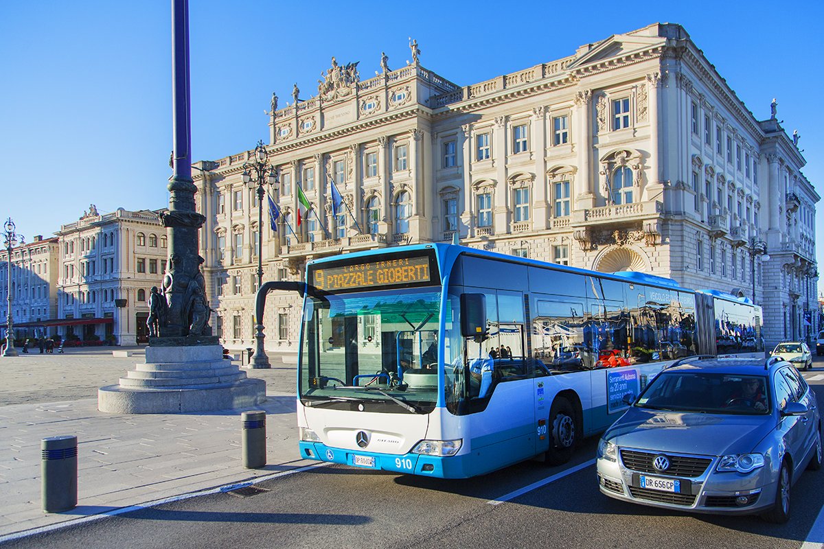 Tpl Fvg e Trieste Trasporti lanciano il servizio del bus a chiamata