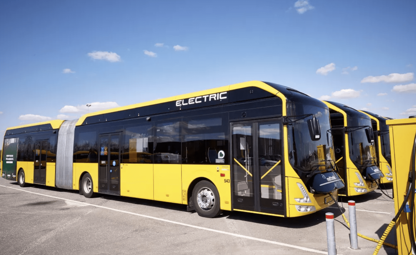 Tper, elettrici (opportunity) da 18 metri in strada entro l'anno prossimo