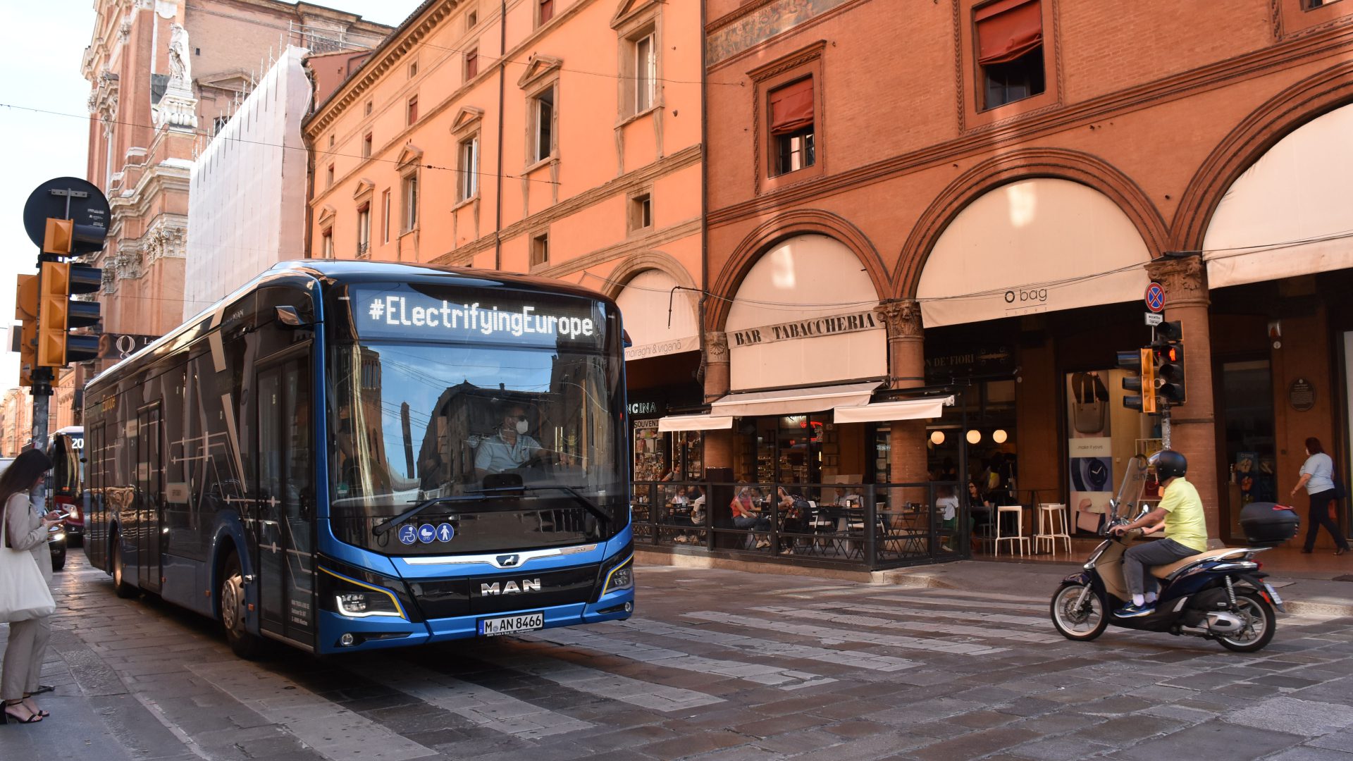 MAN, l'e-bus in tour dimostrativo italiano con presentazioni e test ...