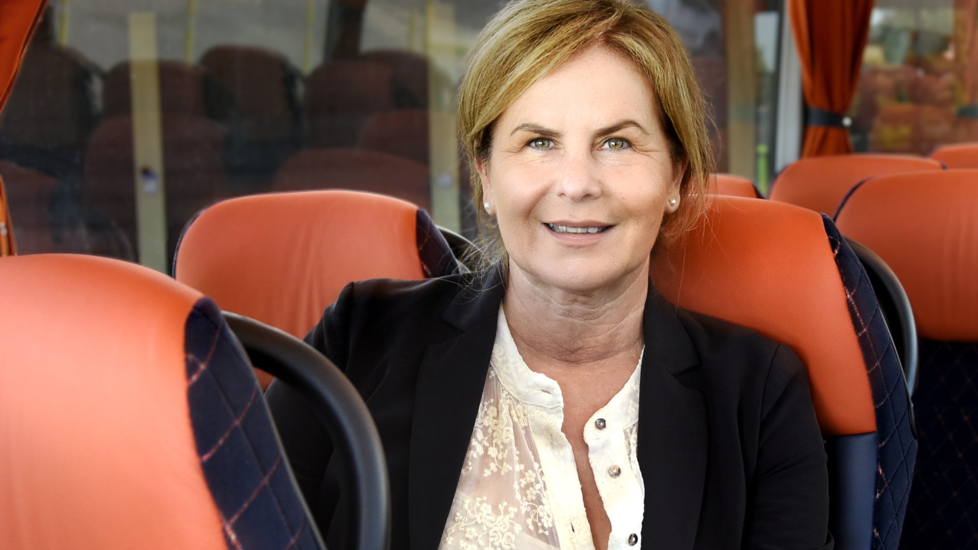 Van Hool, Alessandra Caleffi è la nuova rappresentante commerciale per nord e centro Italia ...
