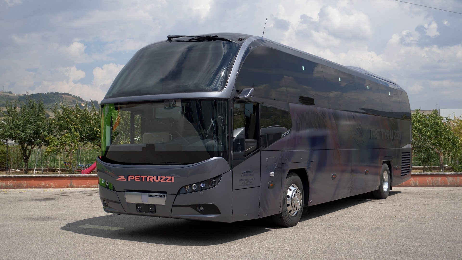 La nuova ammiraglia della flotta Petruzzi è un Neoplan Cityliner Euro 6E