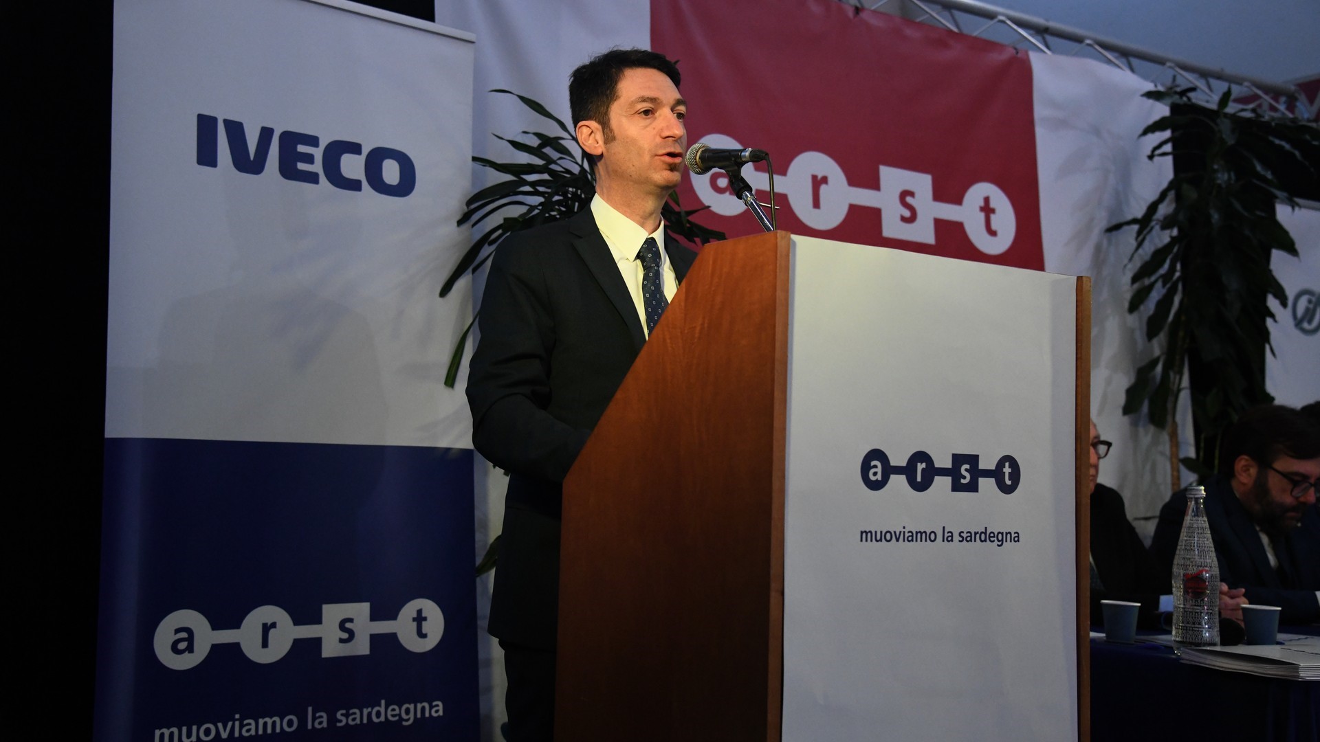 Iveco Bus consegna 238 Classe II Crossway ad Arst