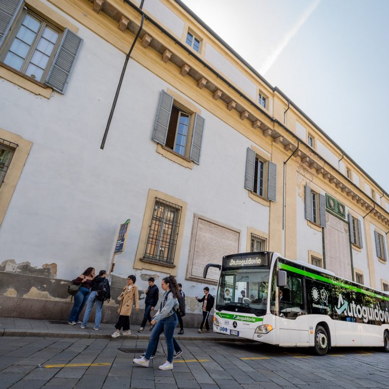 Unipass, Autoguidovie agevola mobilità studenti Università Pavia