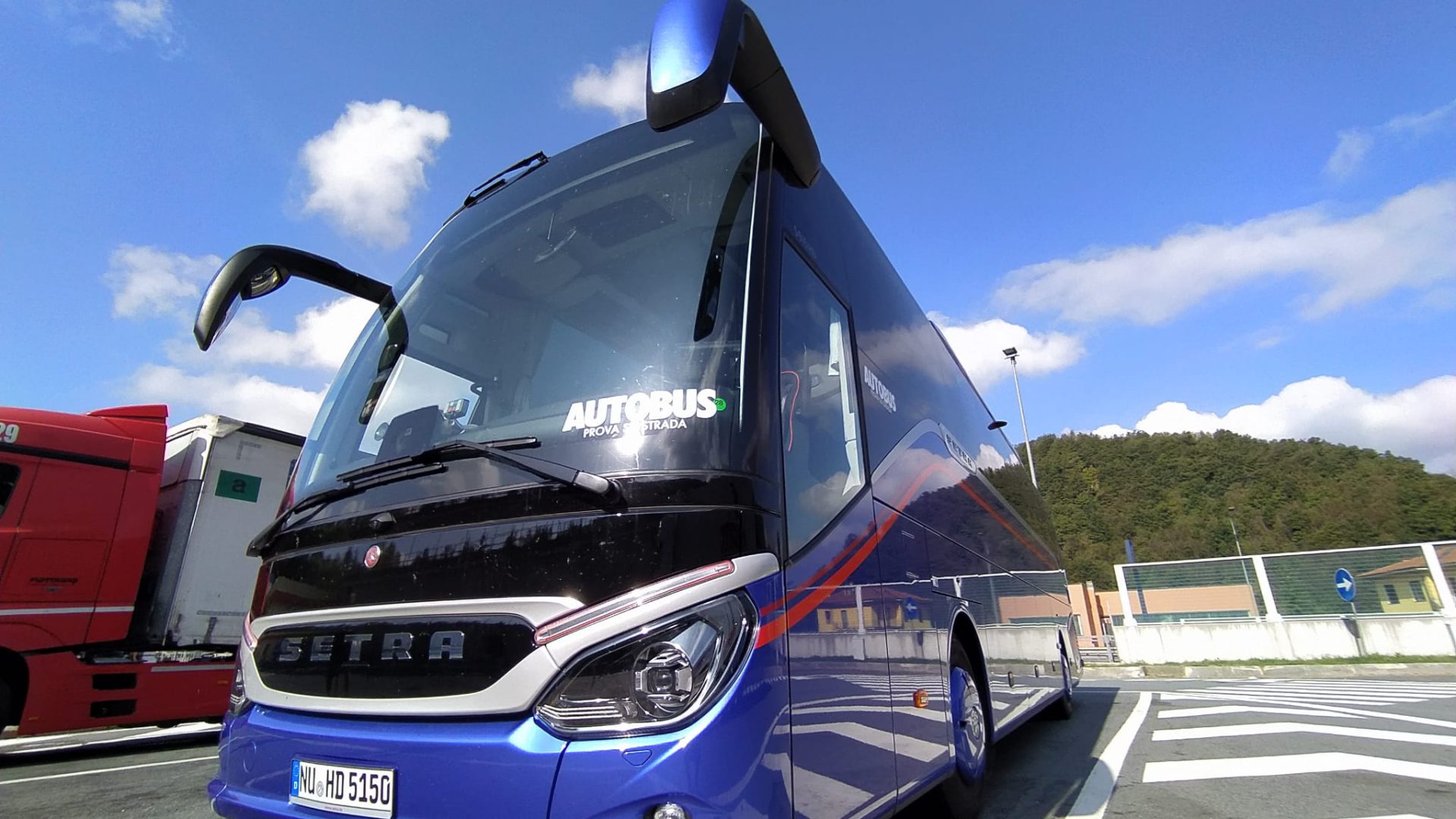 PROVA CONSUMI / Al volante del Setra S 515 HD