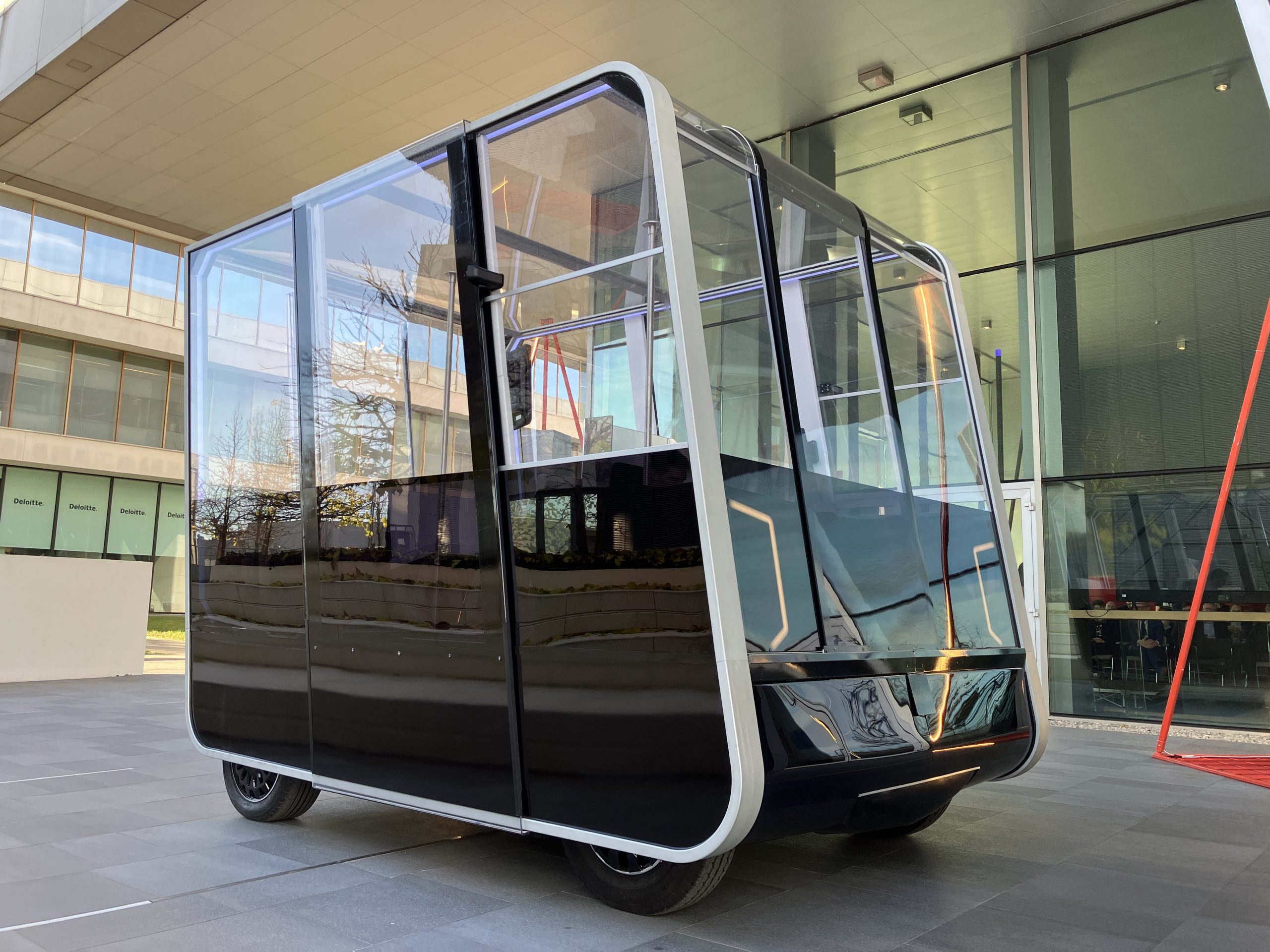 Next presenta il modello 2025 del veicolo modulare. Sarà prodotto da ...