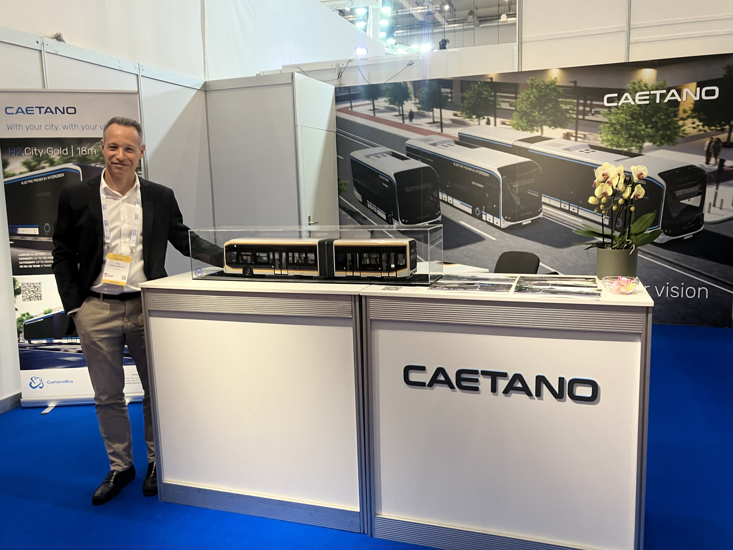 CaetanoBus prepara il lancio del suo primo coach elettrico: anteprima a ...