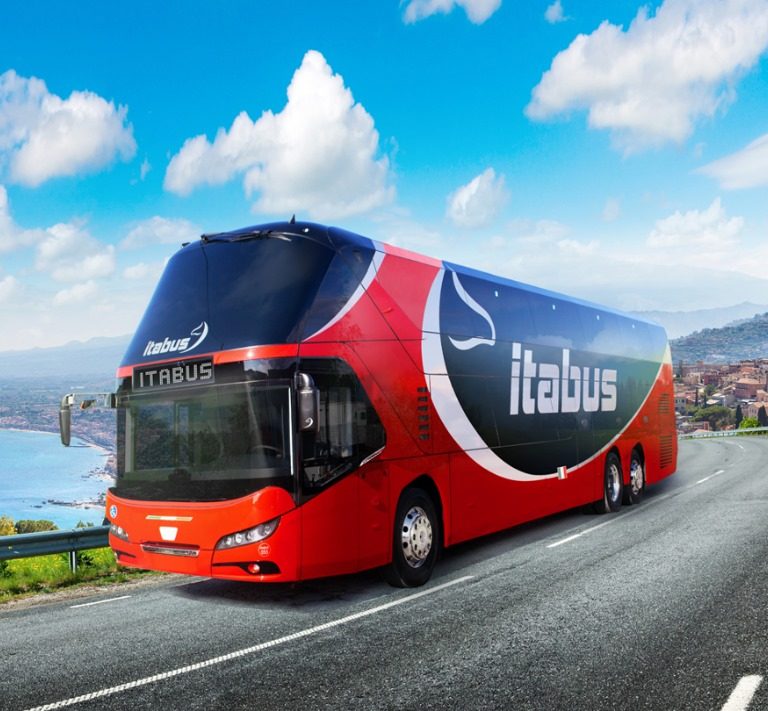 Itabus rinforza i collegamenti per l'estate